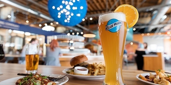 Bia Blue Moon Belgian White 5.4% – Chai 330ml – Thùng 24 Chai